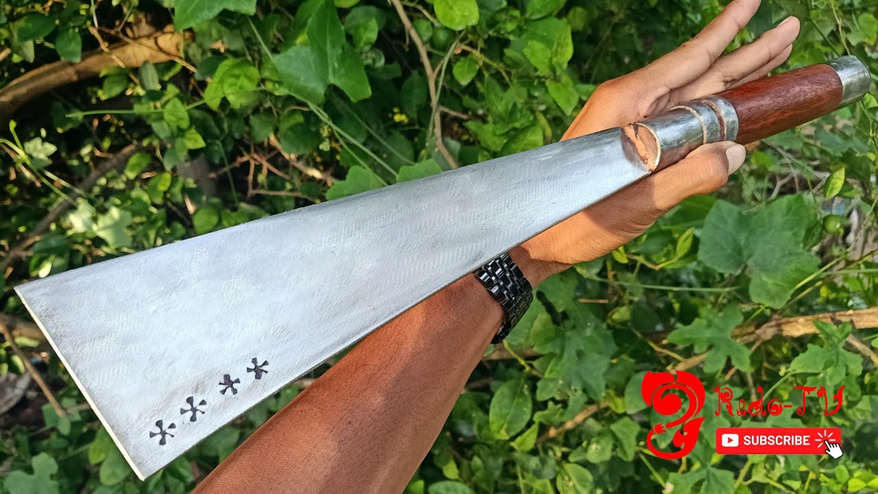 Blade Machete Handmade | Forging a Heavy Blade Machete by Village ...