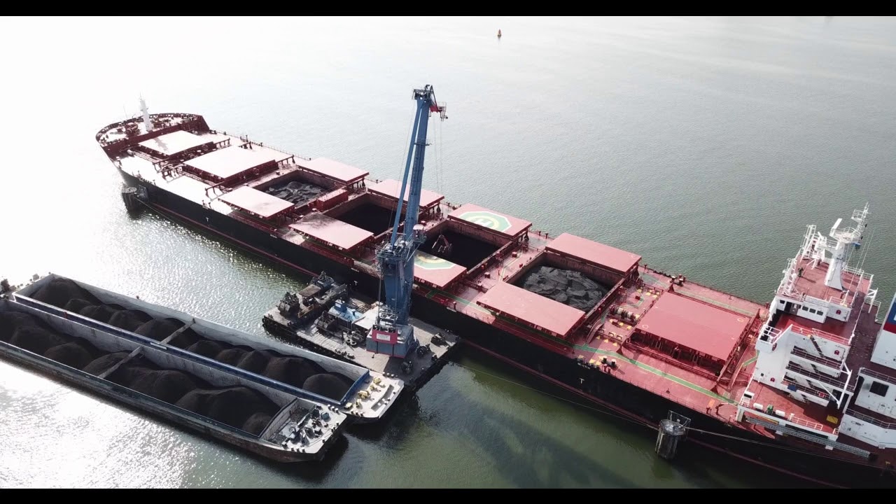 mv Christine Oldendorff lightering operations IJmuiden - YouTube