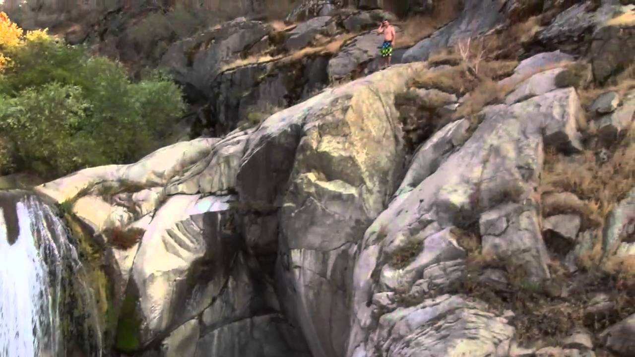CRAZY CLIFF DROP(GAINER) - YouTube