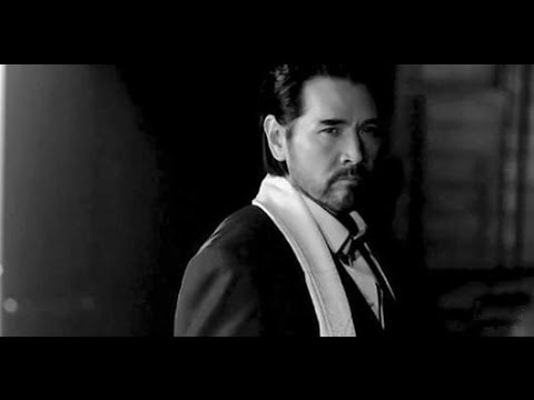 费翔Kris Phillips"霸气"现身 6年来首推新歌 络腮胡演绎大叔归来 - YouTube