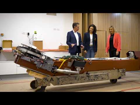GenesisCare & Hollywood Private Hospital Linac Installation - YouTube