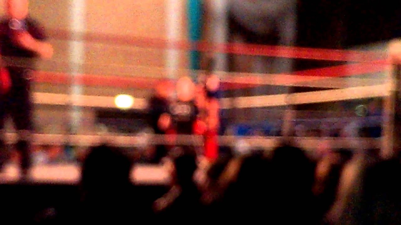 Yousef Jaafar kick boxing 15-02-14 - YouTube