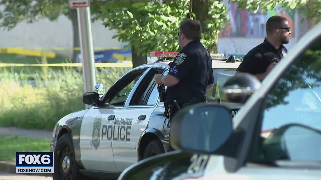 Milwaukee homicide suspect dead after shooting self | FOX6 News ...