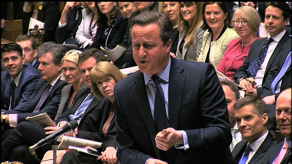 David Cameron tells Jeremy Corbyn to do up his tie - YouTube