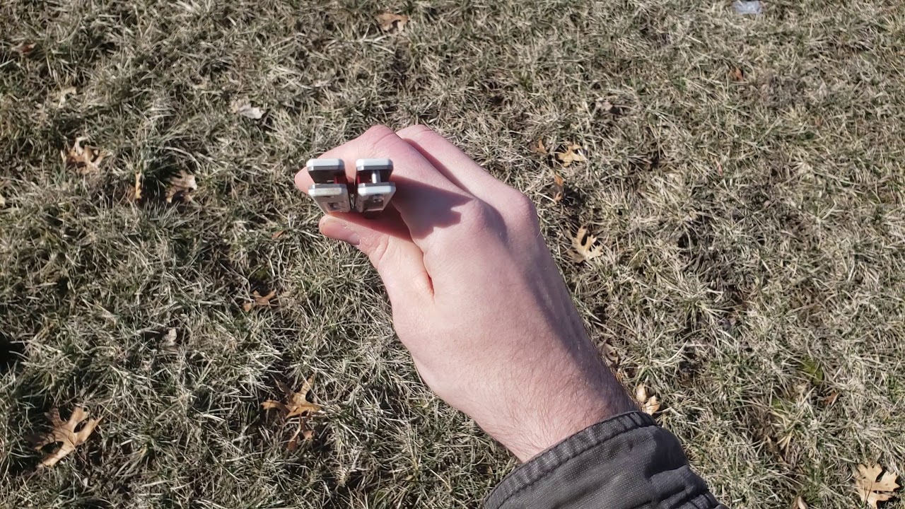 Maxace Banshee Balisong Review - YouTube