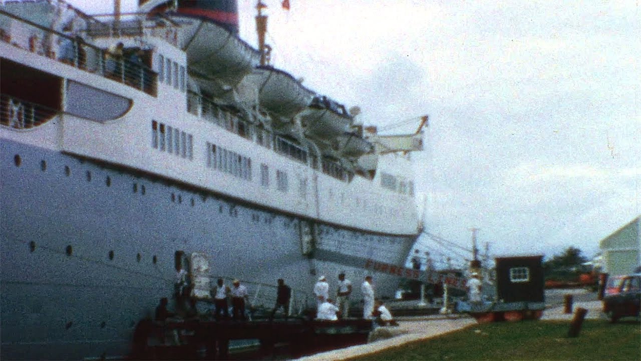 1965 SS Ocean Monarch Bermuda Departure from Penno's Wharf & West Side ...