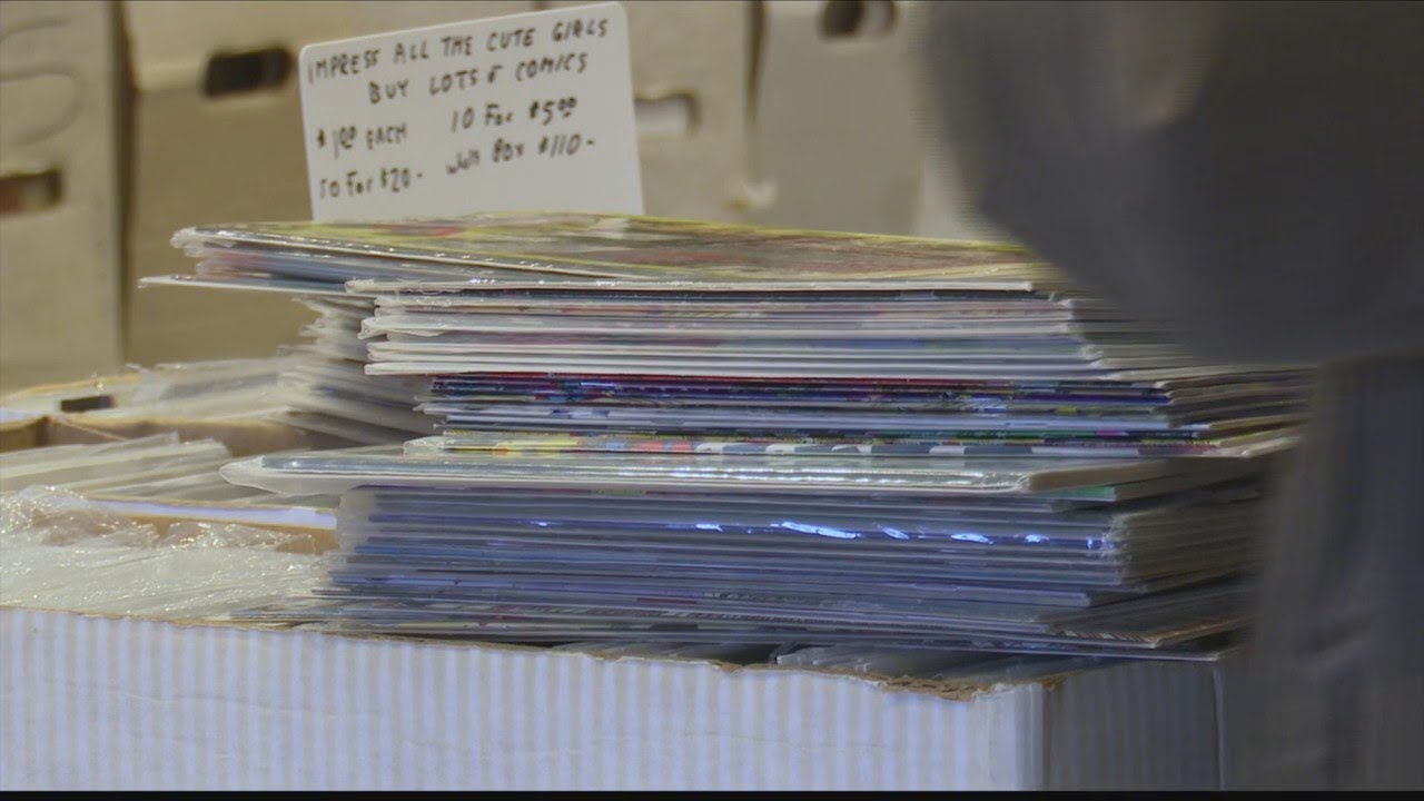 Comic book convention comes to East Peoria - YouTube