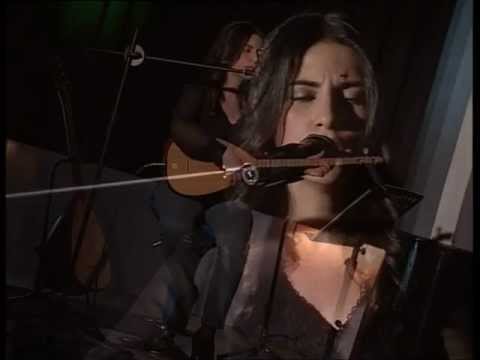 DİLAN AKINCI-ARAYIP GEZERKEN