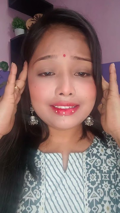 Viral Chilli Lip Plumping Hack💋 Viralvideo Makeup Treandinghack