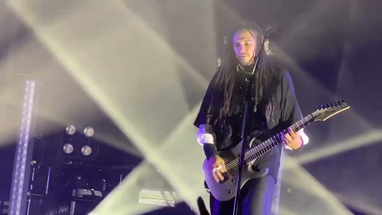 “Alone I Break” by KoRn - YouTube