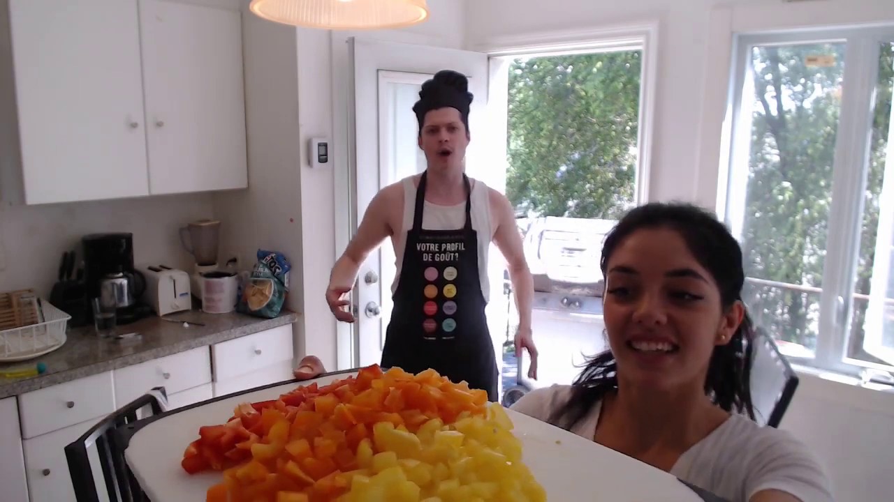 WoW IRL Cooking Stream 300/300 - YouTube