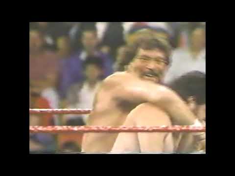 Money Inc (Ted Dibiase and I.R.S.) vs Jobbers tag team wrestling match ...