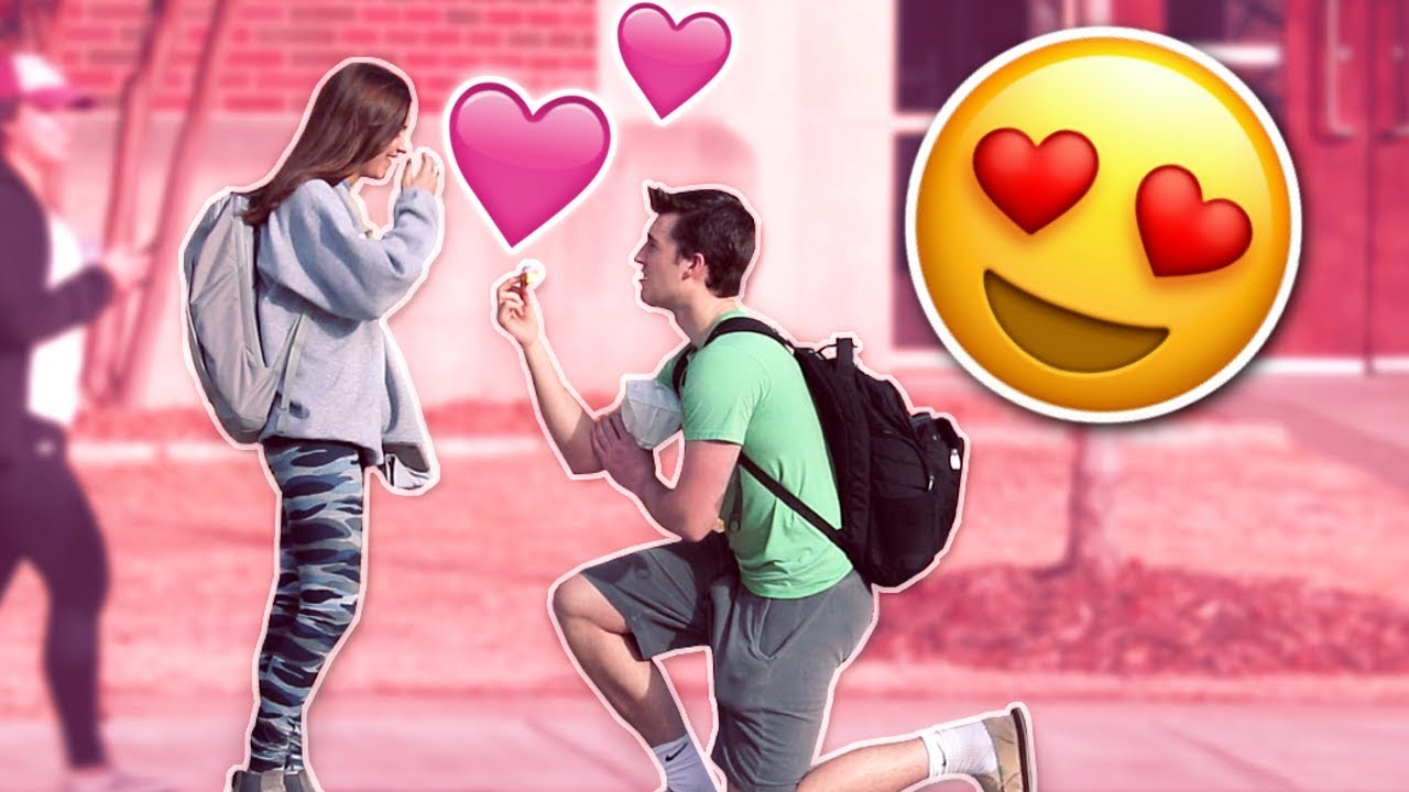 ASKING HOT GIRLS TO DATE ME PRANK!!! - YouTube