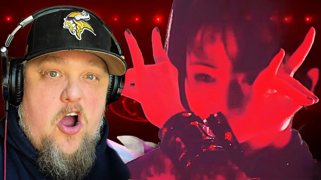 First Time Reaction BABYMETAL (BABYMETAL DEATH) - YouTube