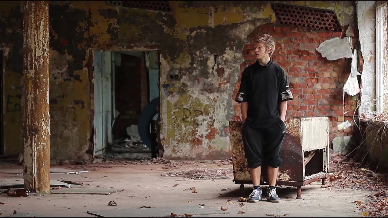 Bboy Hawk Breakdance - YouTube