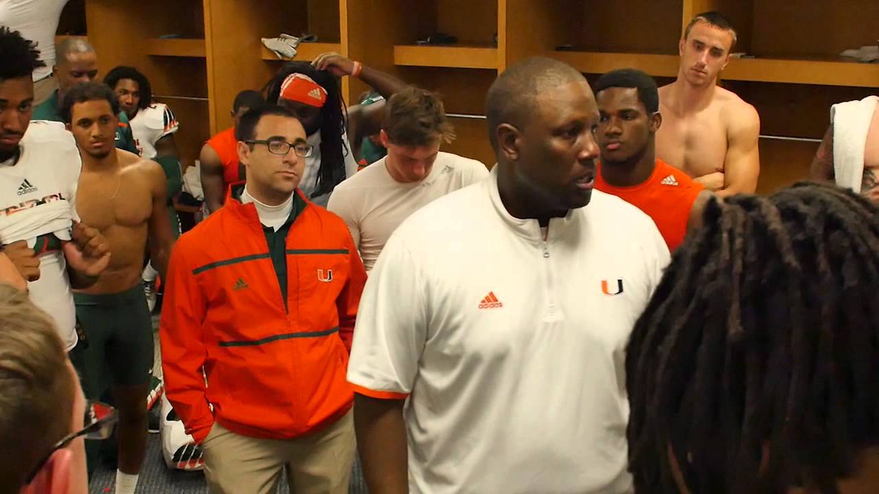 Inside The Canes Locker Room | Pitt | 11.27.15 - YouTube