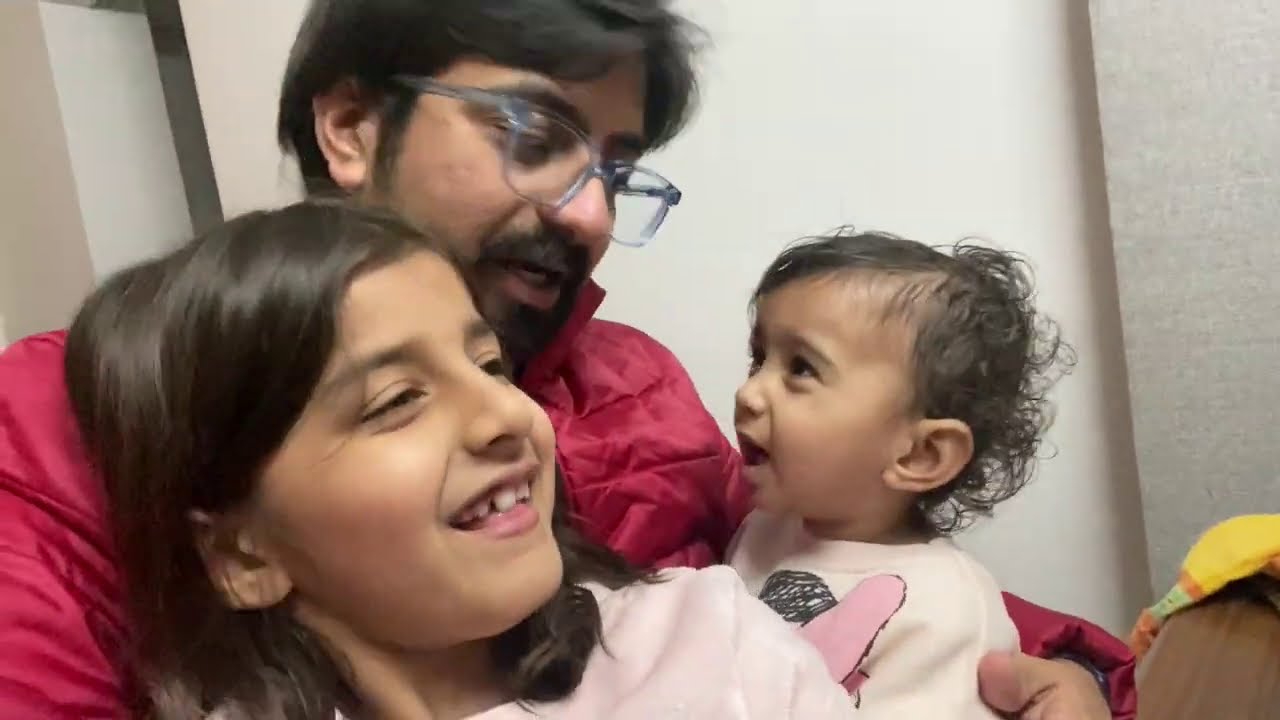 Papa ki 2 pyari bachi hai - YouTube