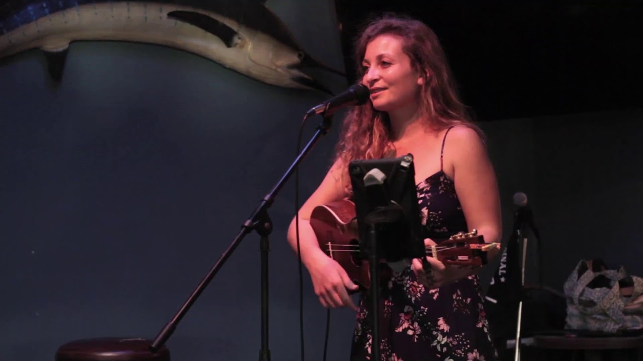 Leah Keane Live! - YouTube