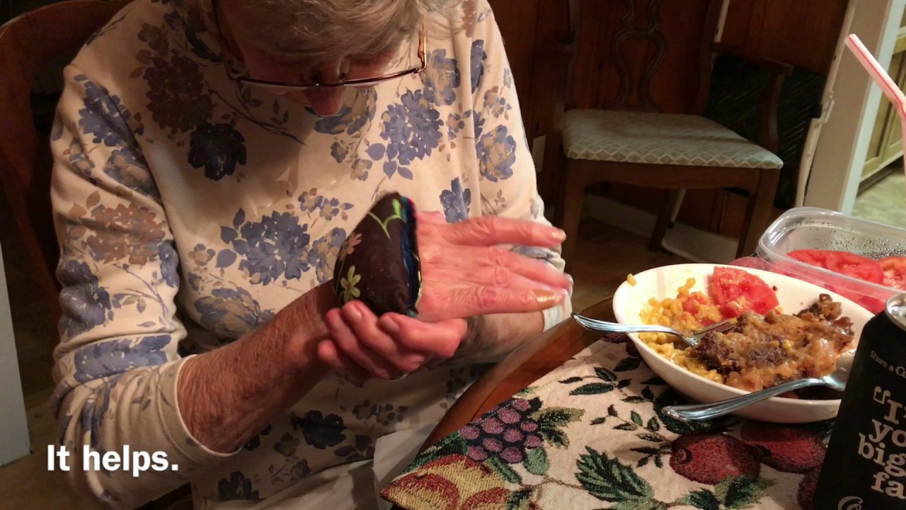 Help Reduce Tremors with this Hand Weight - Free Pattern and Tutorial ...