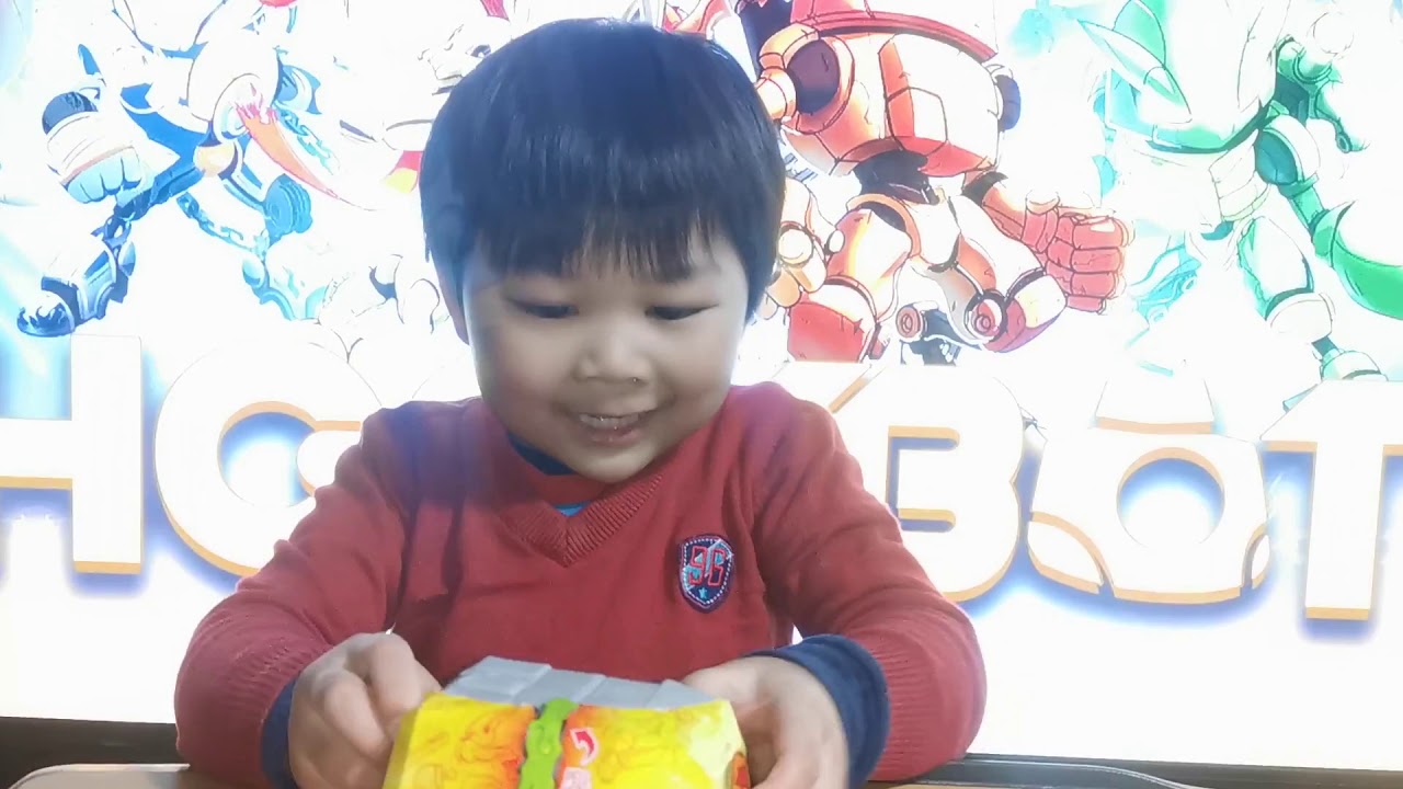 3 Years Old Ian Toy Review - Daddy Where's The Leg Part 01 - YouTube