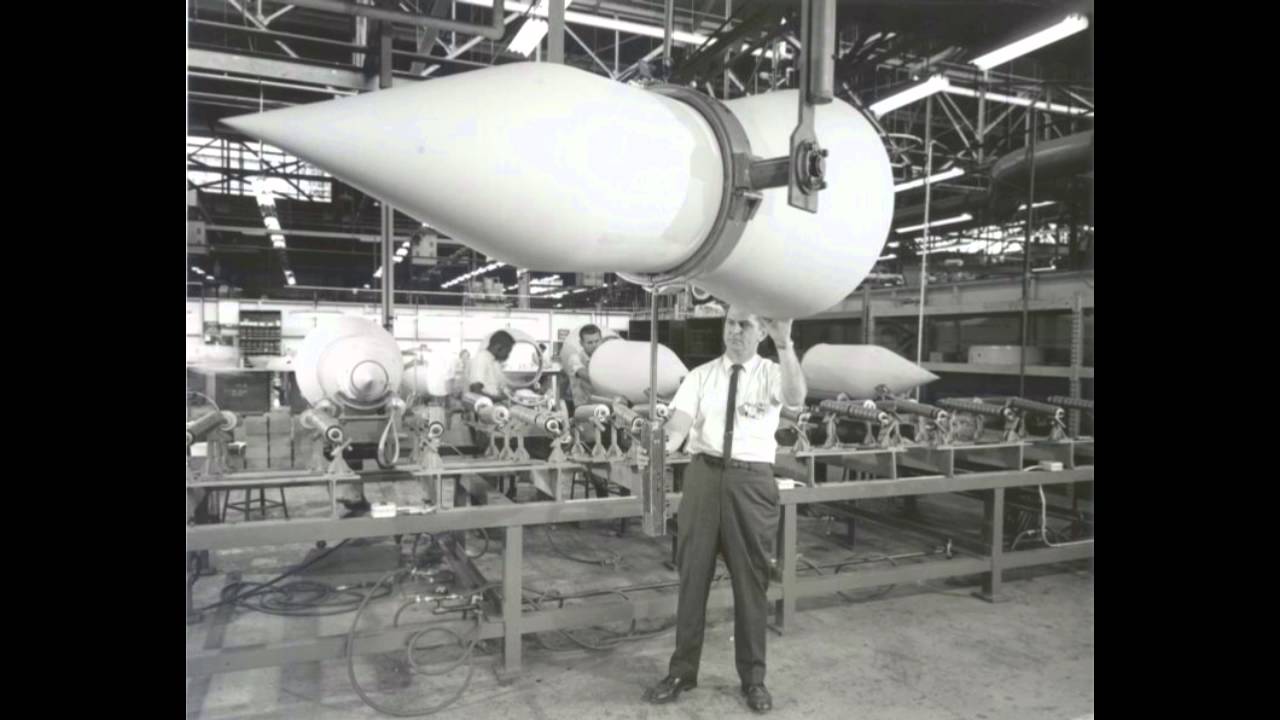 Pakistan"s latest Shaheen 3 and 1A missile system - YouTube