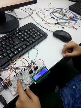 Arduino Lcd Ekran Oyun Uygulaması - YouTube