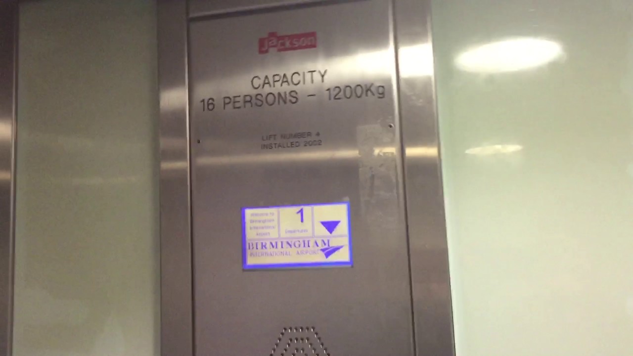 Jackson Lift @ Birmingham International Airport - YouTube