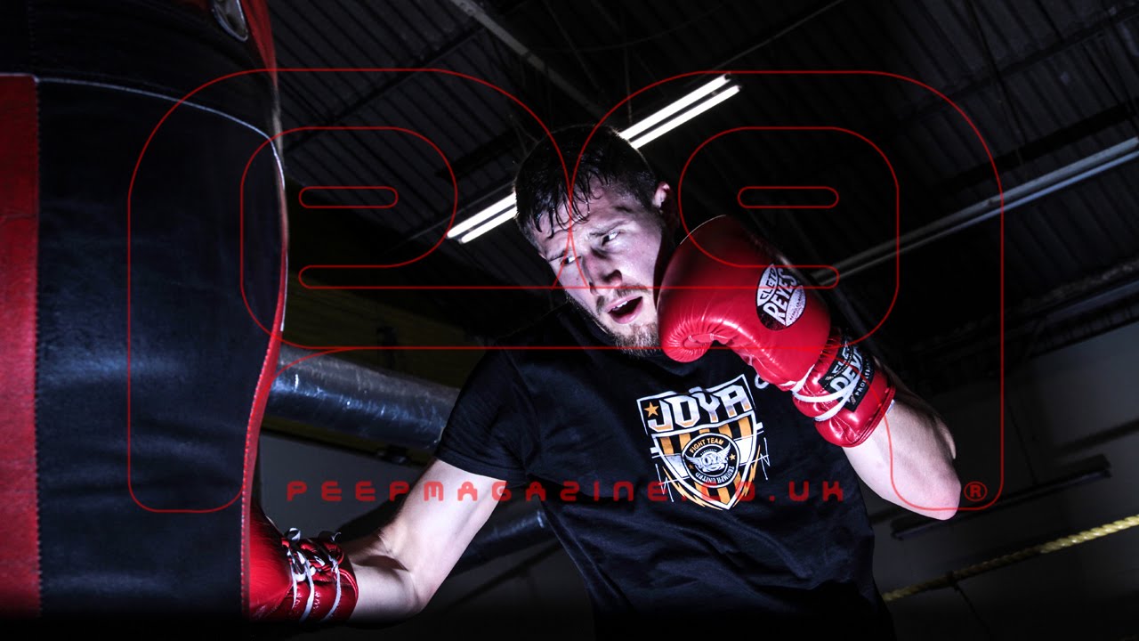 JAMIE BATES : "WATCH OUT LIGHT HEAVYWEIGHT DIVISION" PEEP MAGAZINE ...