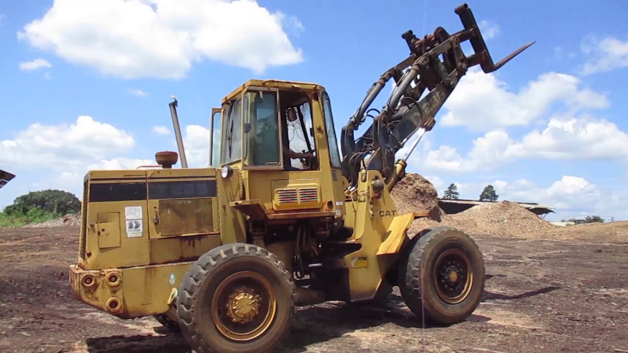 1989 CATERPILLAR IT28B - YouTube