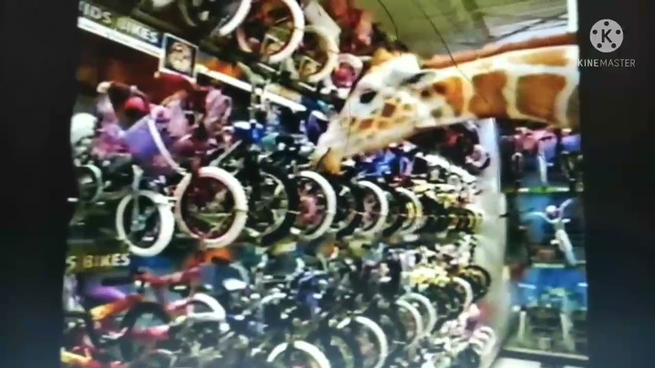 Toy R Us Geffrey the Giraffe Crying Commercial (2017) - YouTube