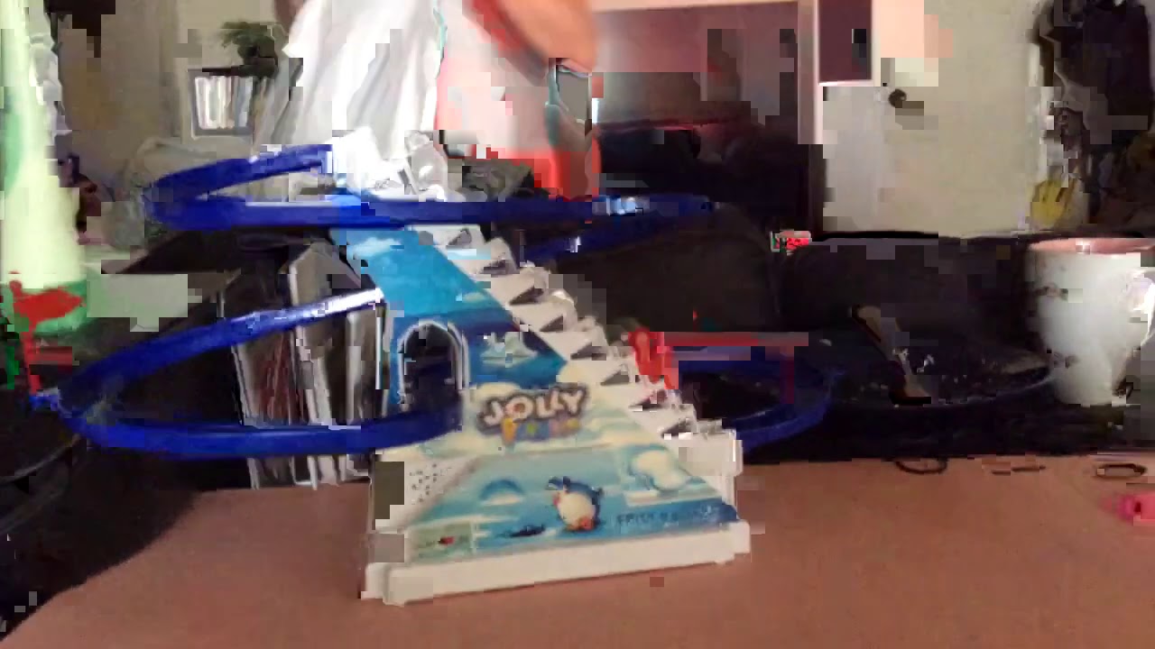 1 minute jolly penguin machine - YouTube