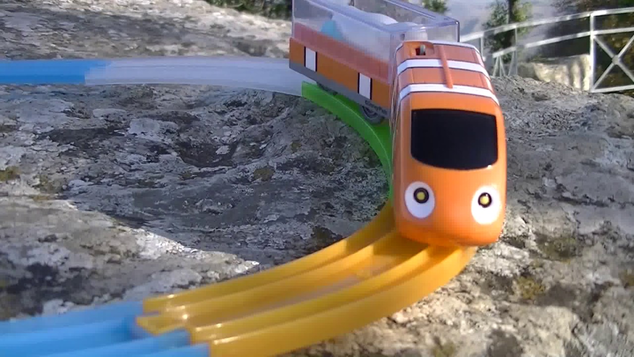 Plarail Disney Pixar di Nemo fortunato Fin treno visitare San Marino ...