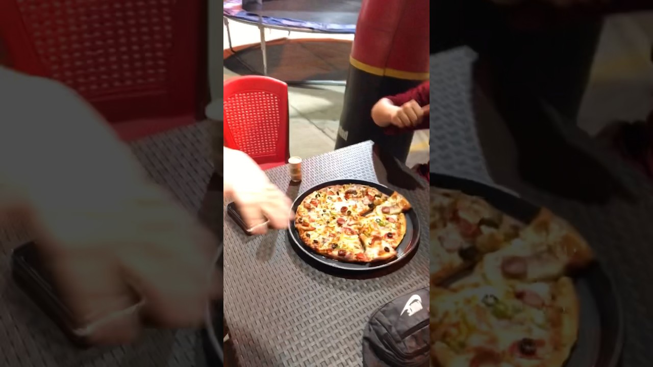 Tutorial de como comer una pizza, suscríbete #tutorial #tendencias #venezuela #pizza # ...