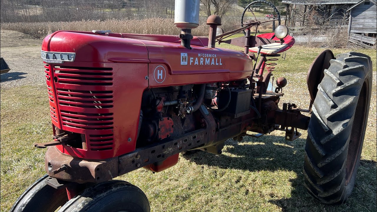 Farmall H restoration video 1 - YouTube