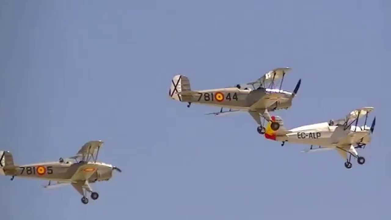 aviones biplanos - YouTube