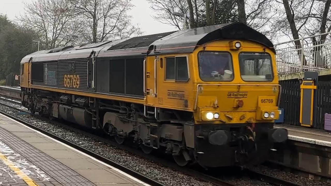 Diesel locomotive epic catches of the day 3 epic trains 170639 66769 ...