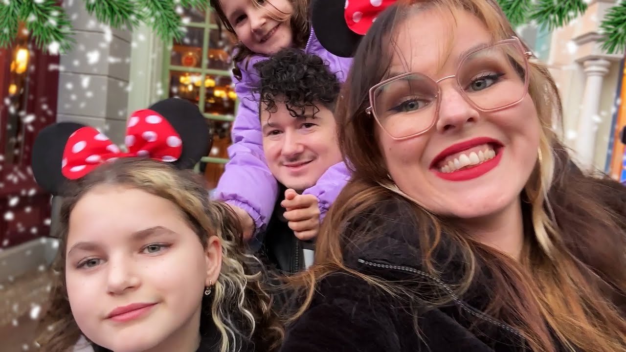 3 DAGEN DISNEYLAND KERST! - Vakantievlog CreaChick - YouTube