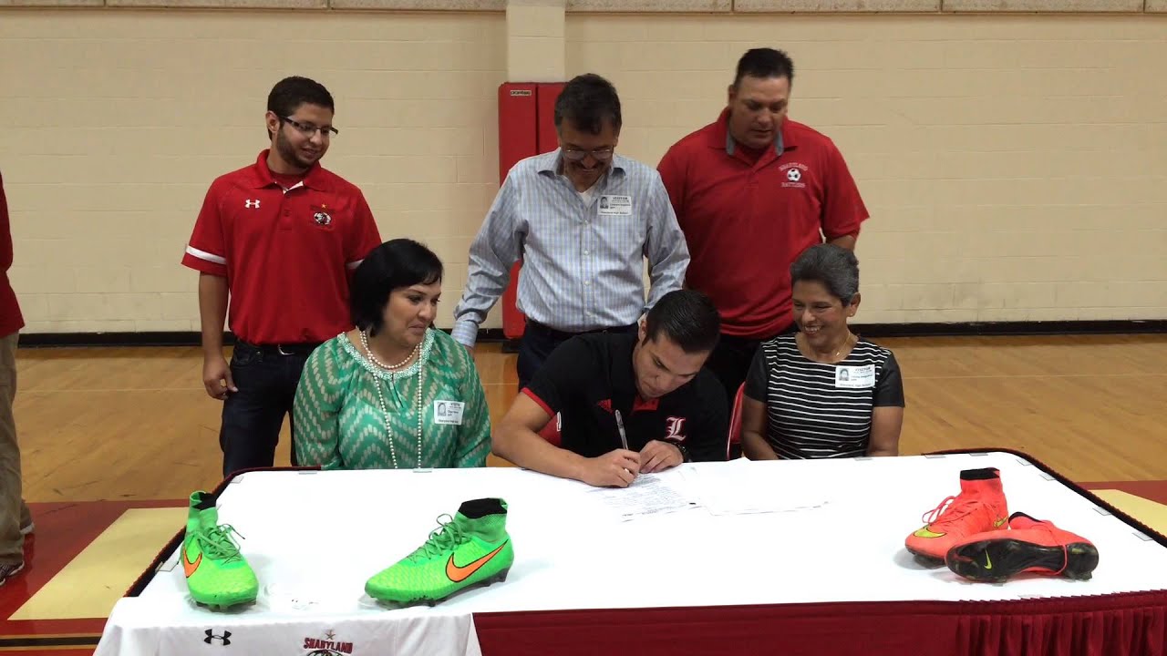 Sharyland High's Eric Izaguirre signs with University of Louisville ...