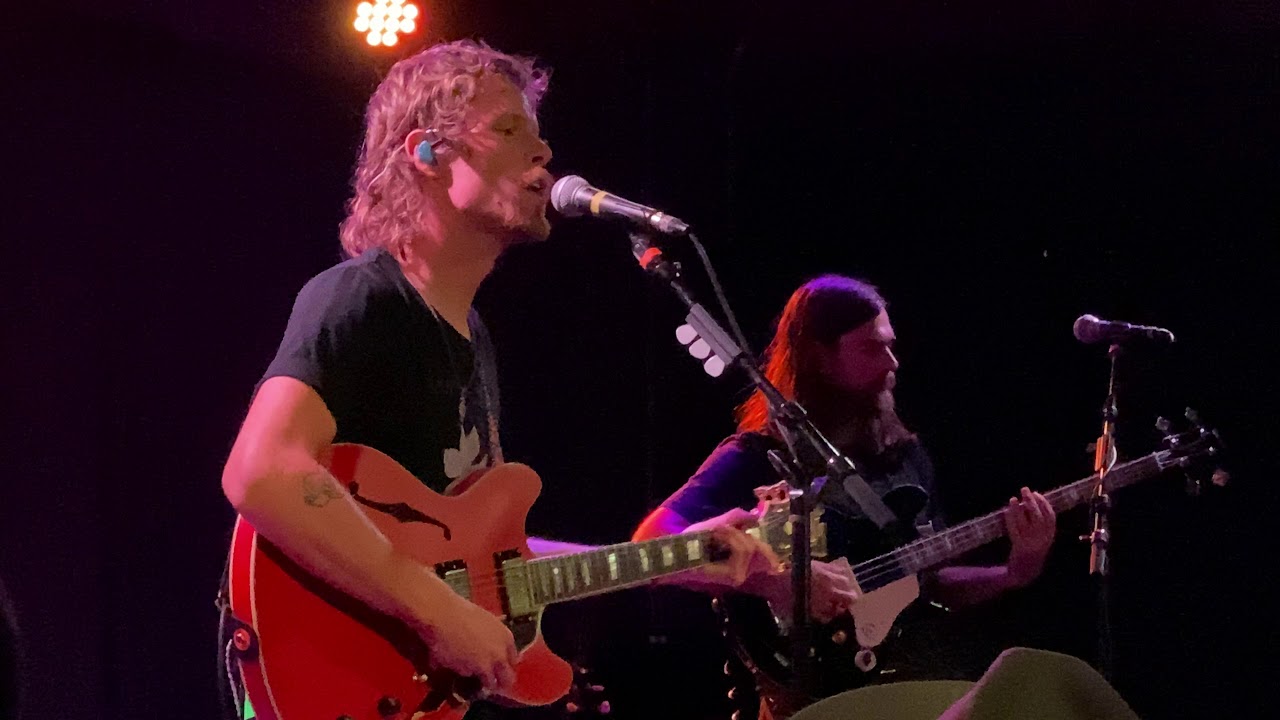 Caamp - Officer of love - live at Crescent Ballroom Oct. 15 2019 - YouTube