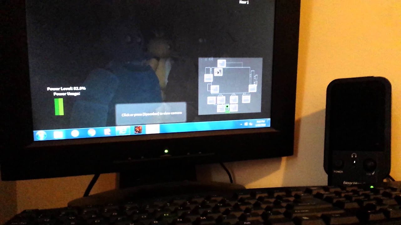 Alan or math man plays fnaf 1 roblox - YouTube