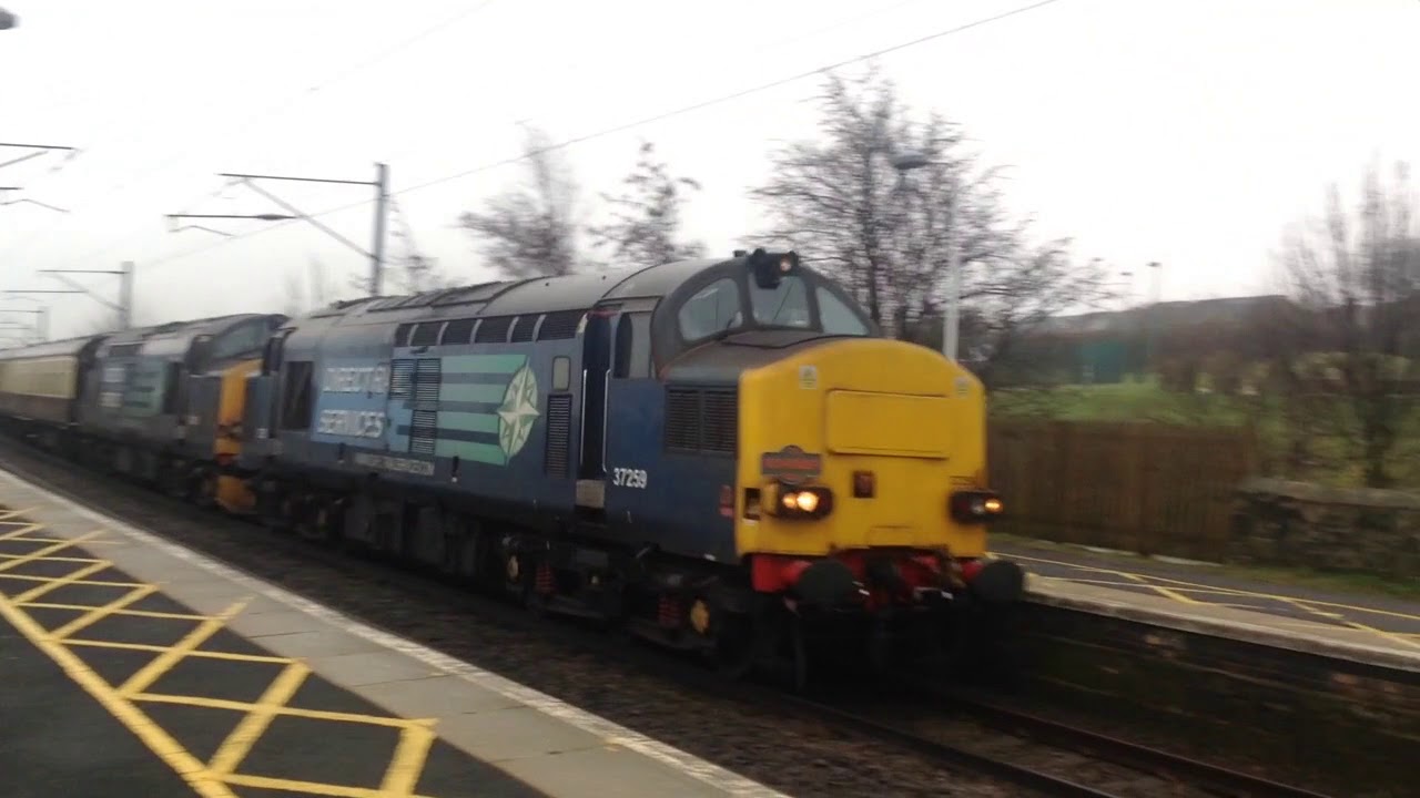 The Easter Chieftain with DRS Class 37 No 37259 & 37605 at Widdrington ...