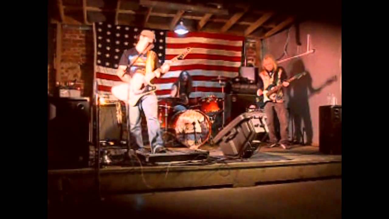 Hurricane Mason: "Killin' Machine" - YouTube