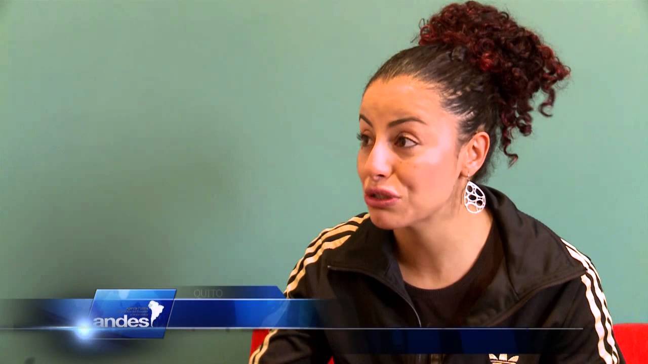 Entrevista a Jacqueline Factos - karateca Ecuatoriana - YouTube