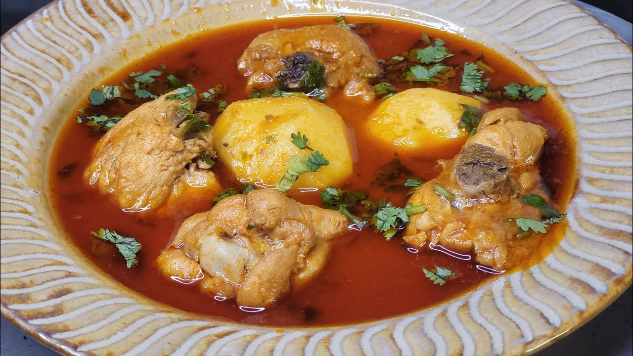 Chicken Aloo Shorba Authentic Recipe | Traditional Chicken Aloo Curry ...