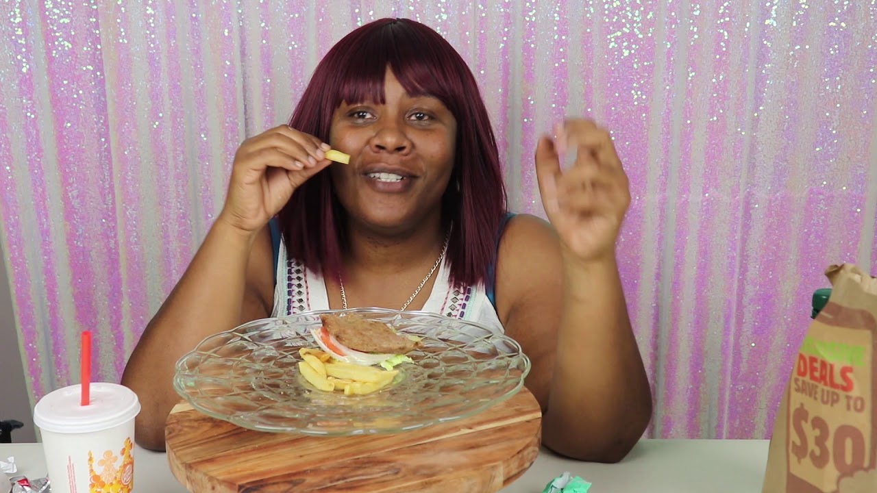 IMPOSSIBLE WHOOPER BURGER KING MUKBANG BURPING - YouTube