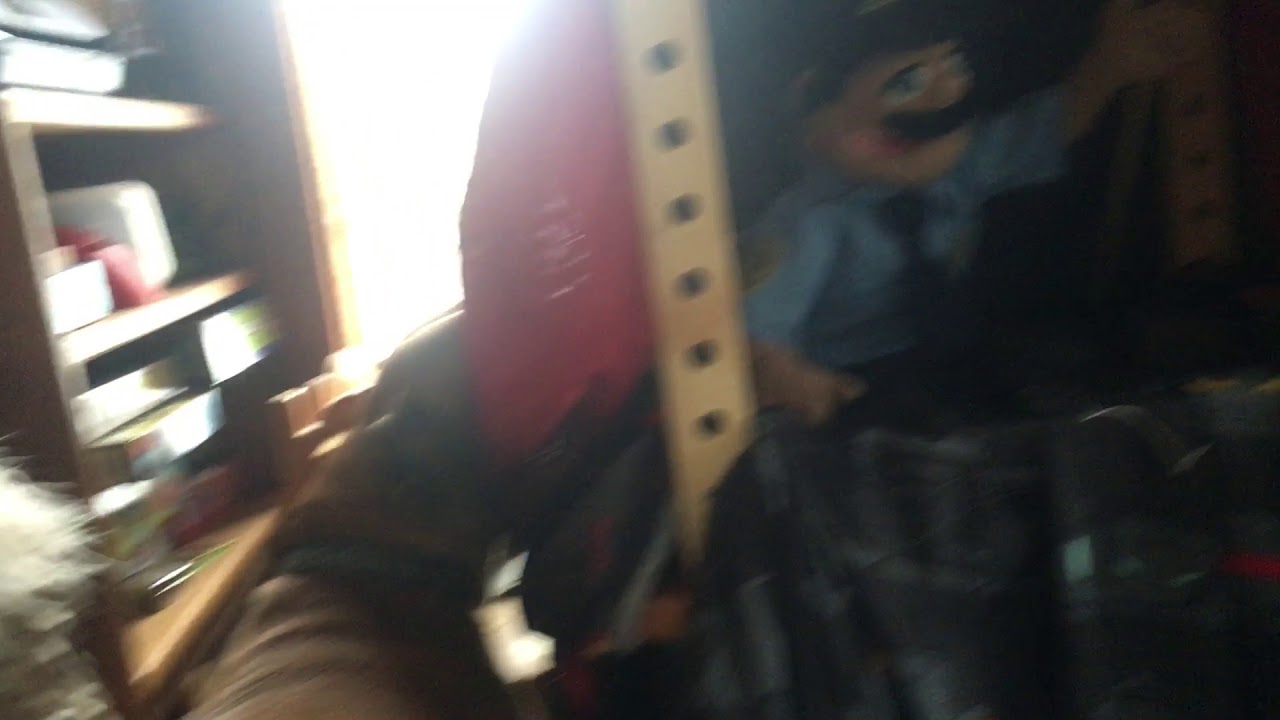 Funny puppet vine - YouTube