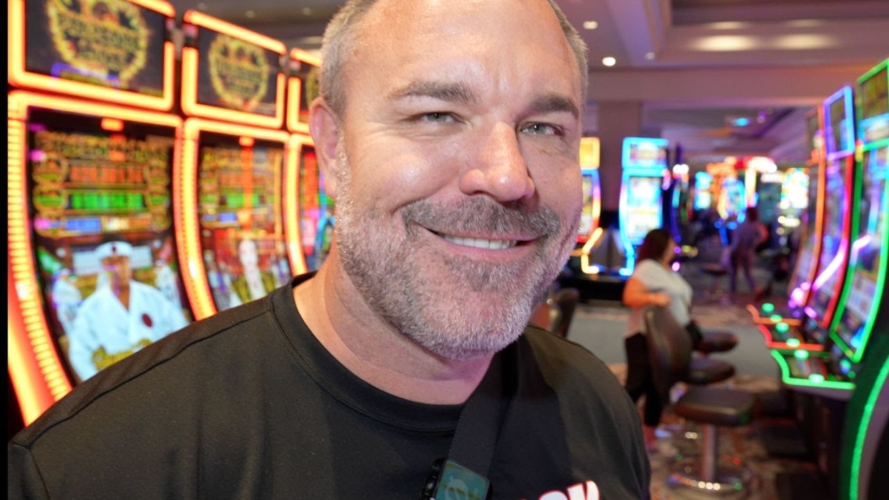 Mr. Hand Pay | chirp™