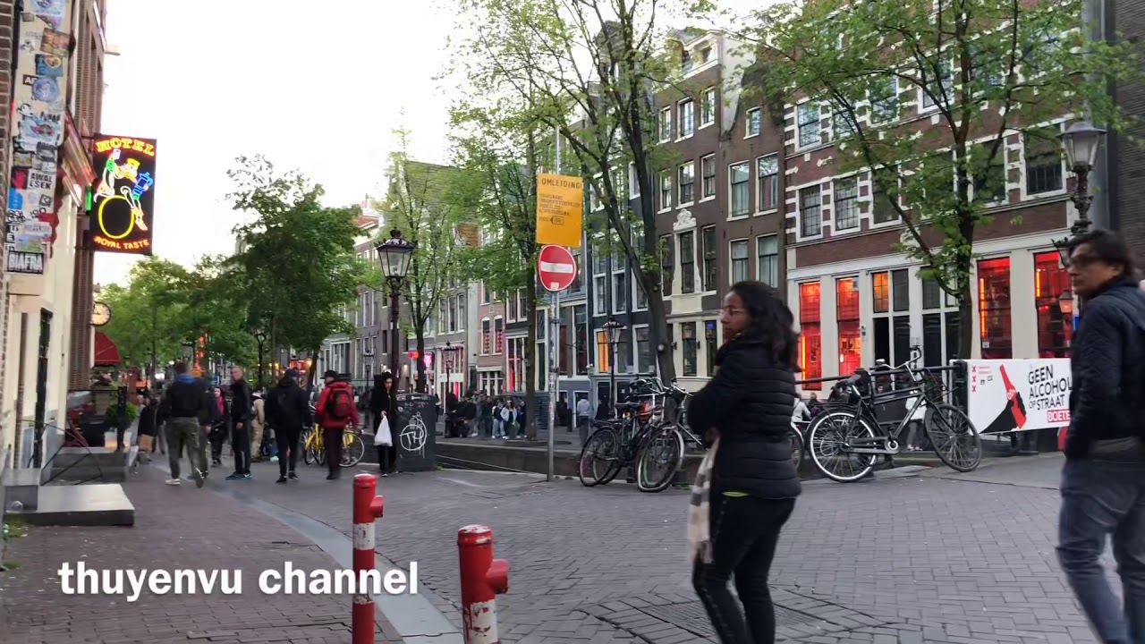 Amsterdam || De Wallen red light district - YouTube