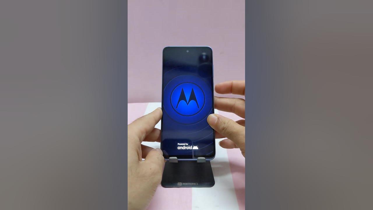 How to factory reset a Motorola Tracfone without Password - YouTube