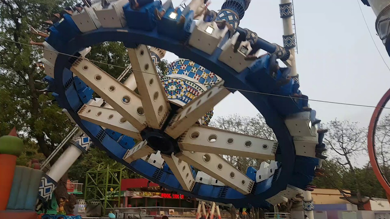 BIG RIDE KANKARIYA AHMEDABAD 2018. - YouTube